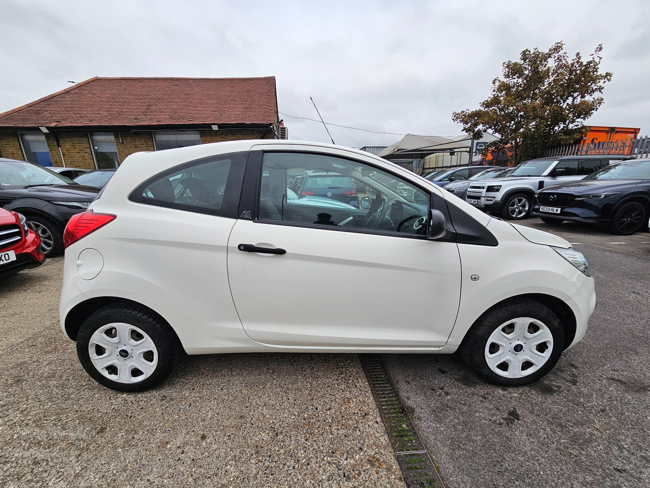 Sold 2014 Ford Ka 1.2 Studio Hatchback 3dr Petrol Manual Euro 6 (s/s) (69 ps), Feltham, London ...